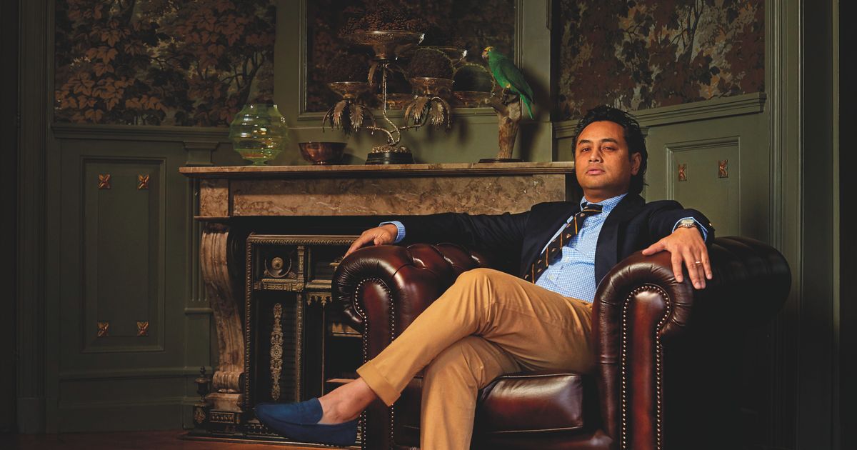 Daniël Arends - Had ik maar nooit zo aardig gedaan | Schouwburg De Lawei